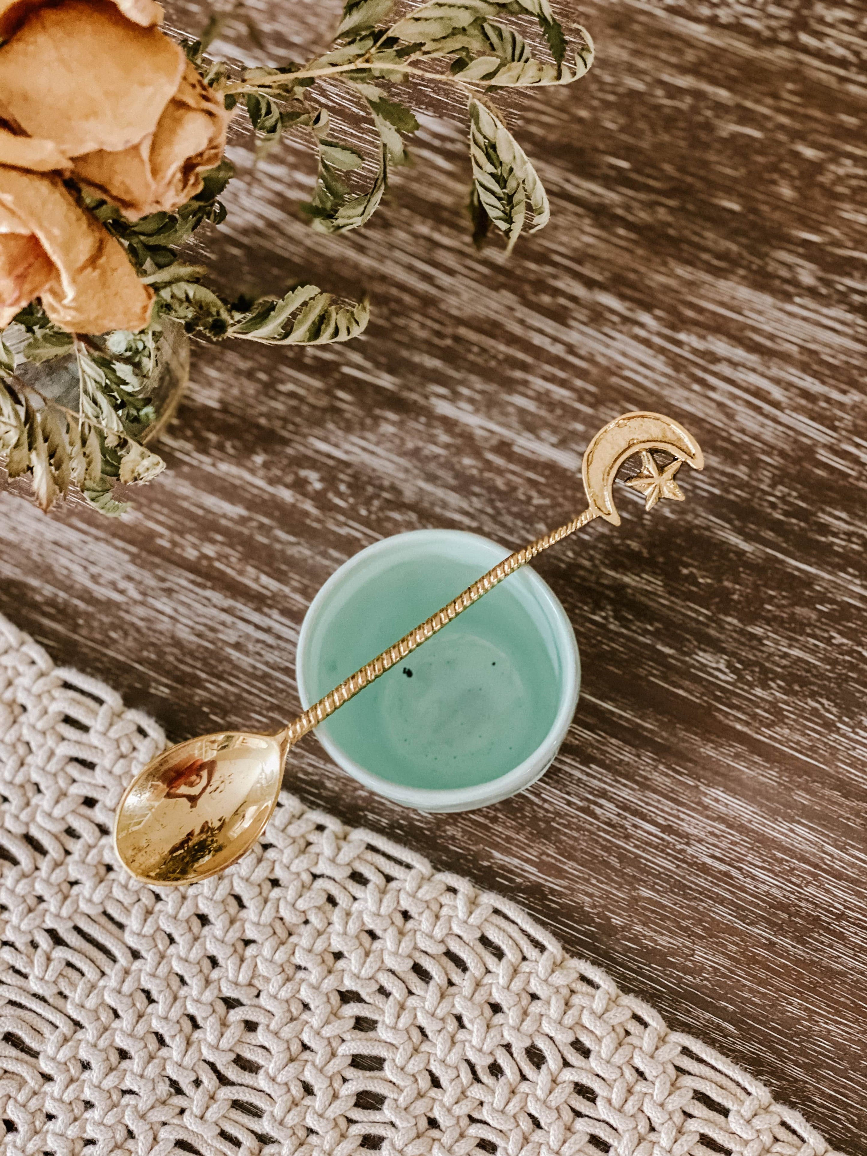 Smiling Moon Spoon Set – Honey & Roses Coffee Co.