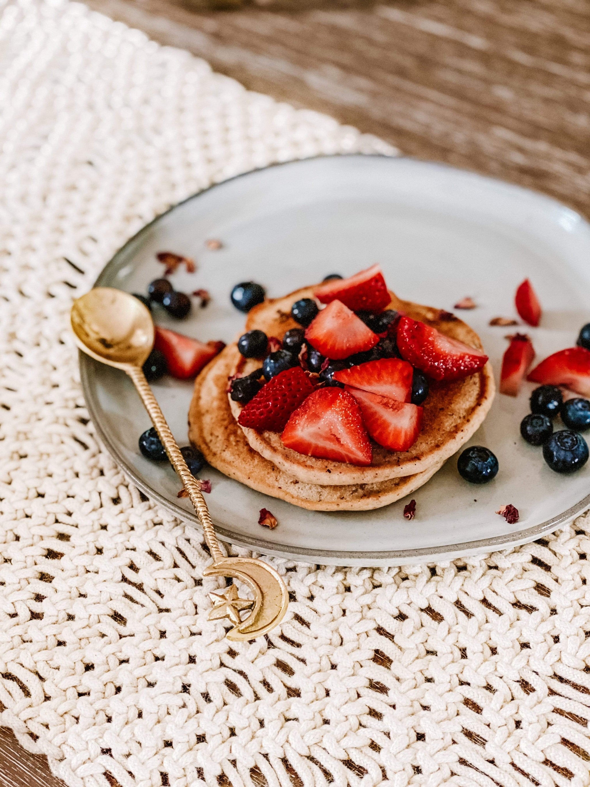Smiling Moon Spoon Set – Honey & Roses Coffee Co.